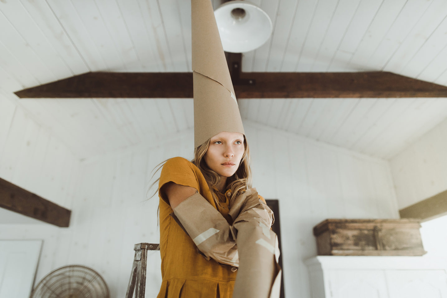 Alexis Hutt / Indoor Natural Light Editorial / Ben Sasso - Ben Sasso